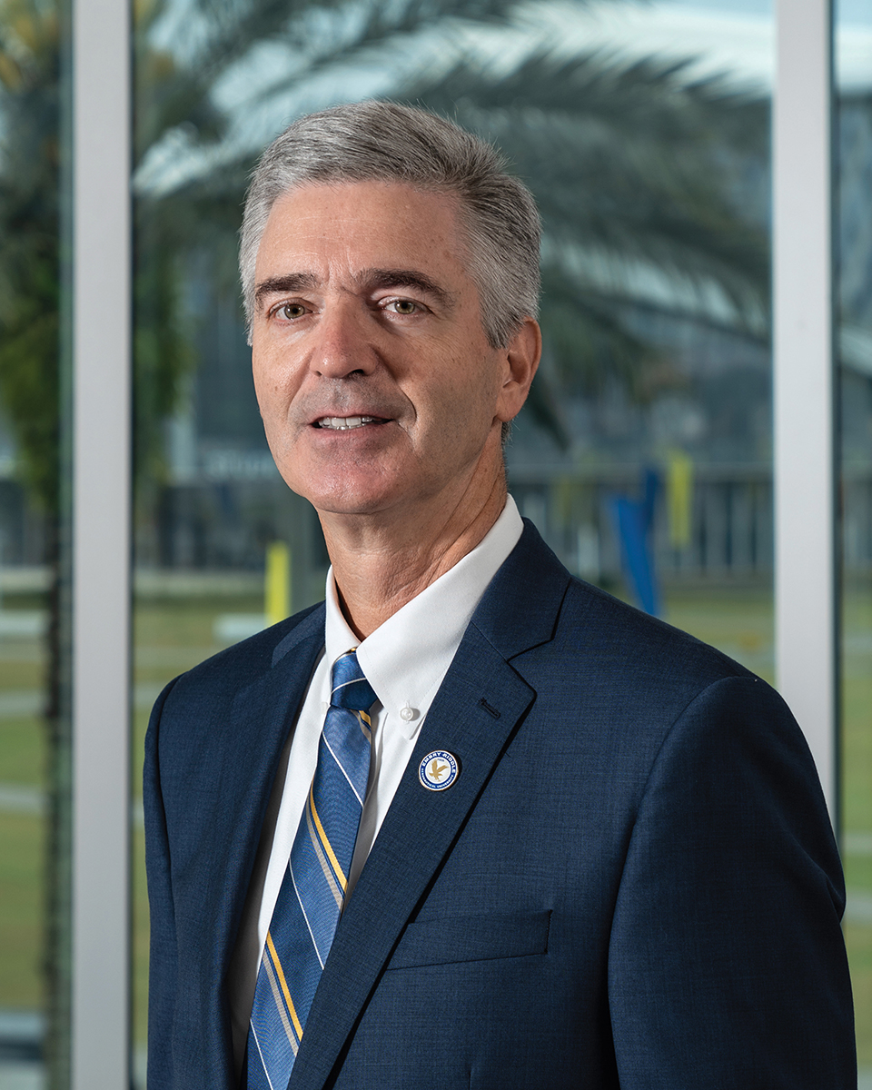 Strengthen Your Connection to Other Eagles - Lift Magazine